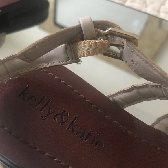 Kelly & Katie | Shoes | Kelly Katie Flip Flops | Poshmark